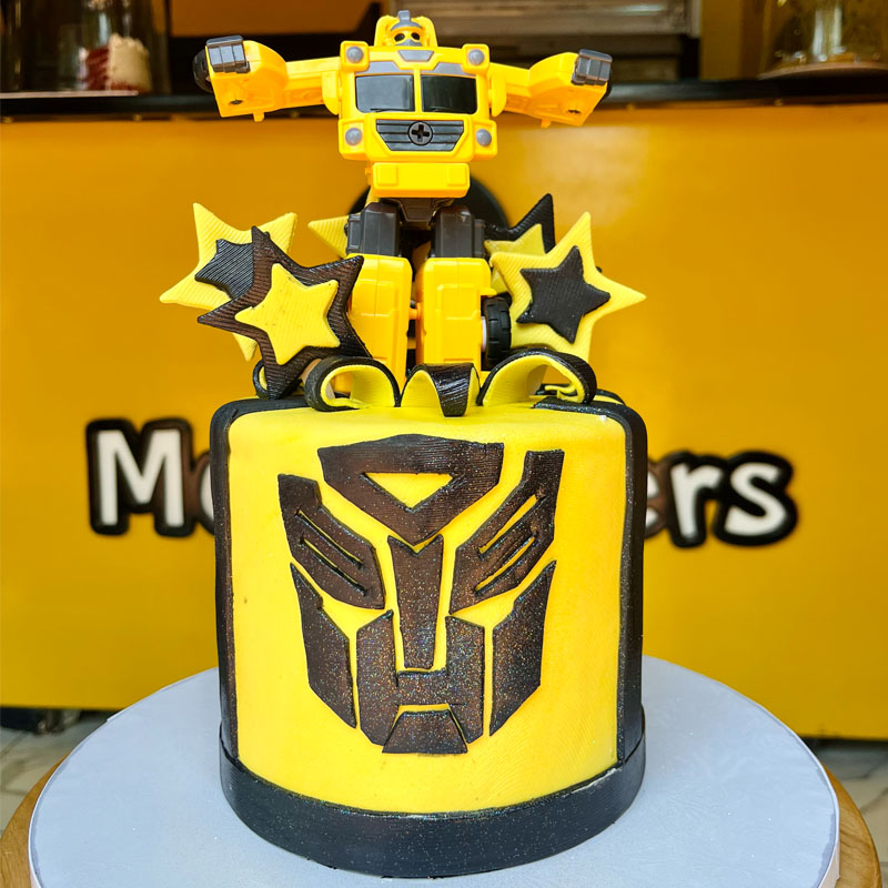 Bumblebee Cake – The Muffineers